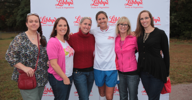 Meeting Soccer Star Brandi Chastain + a Libby's Giveaway! - Stylish ...