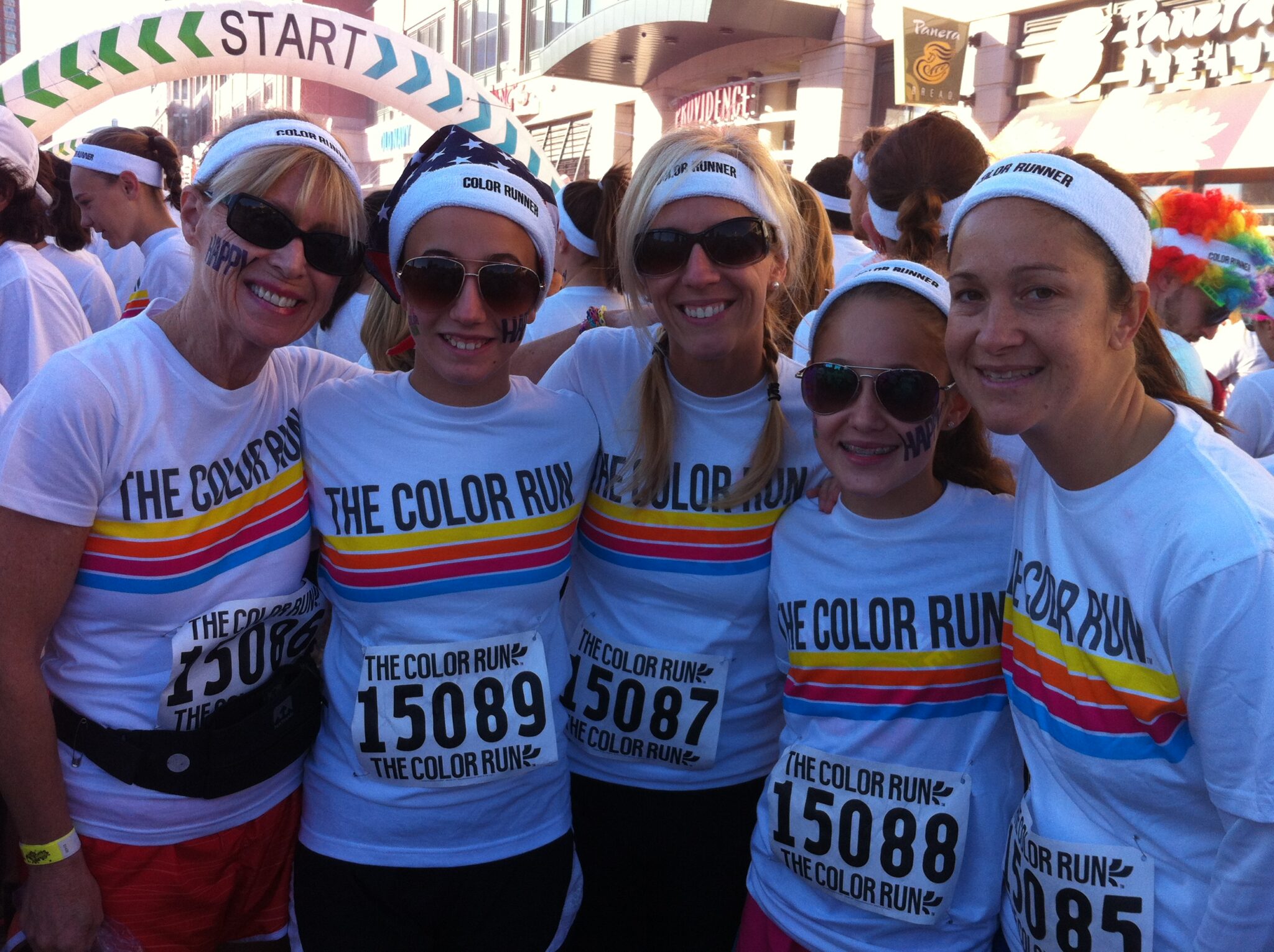The Color Run. Color a 5k and they will come. - Stylish Life for Moms