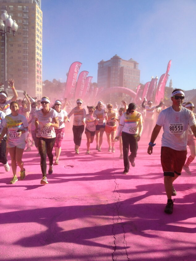 The Color Run. Color a 5k and they will come. - Stylish Life for Moms