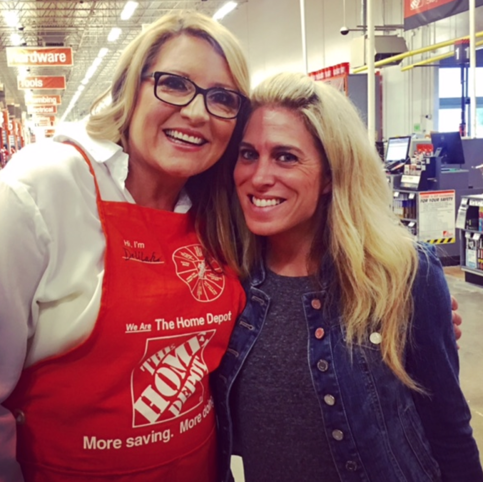 Facebook LIVE with The Home Depot and Deliliah at their Do-It-Herself ...