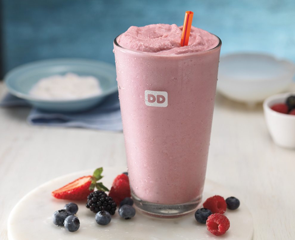 New Wildberry Smoothie from Dunkin Donuts - Stylish Life for Moms