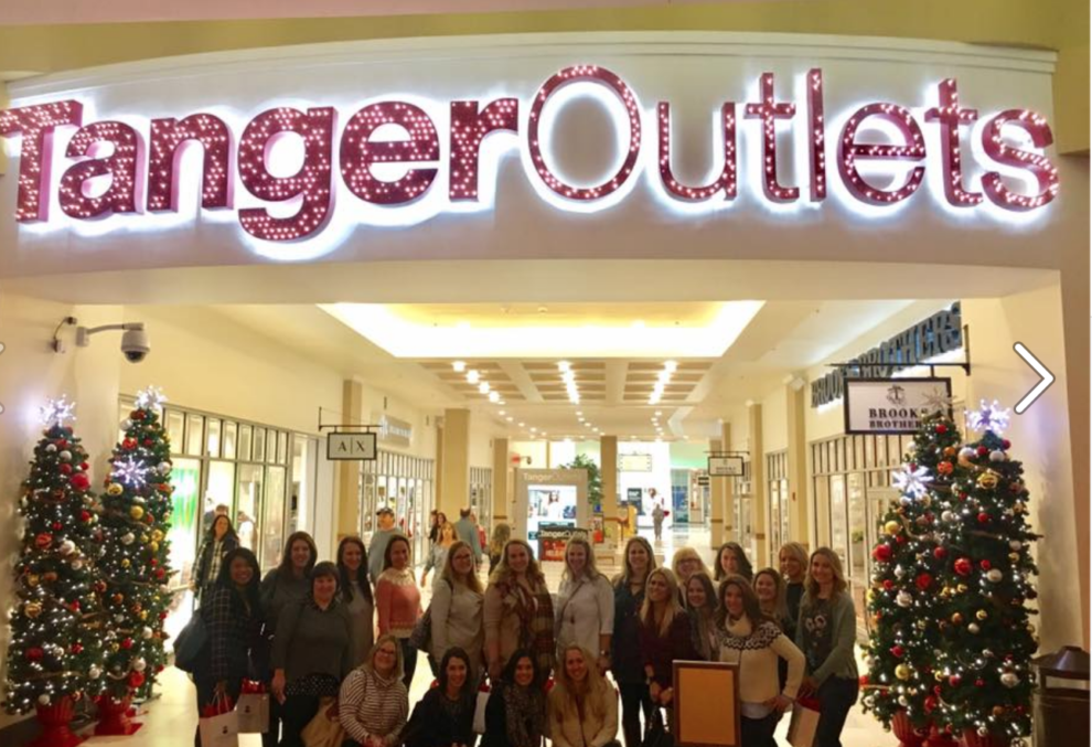 Foxwoods Resort Casino - Girl's Day of Shopping and Fun # ...