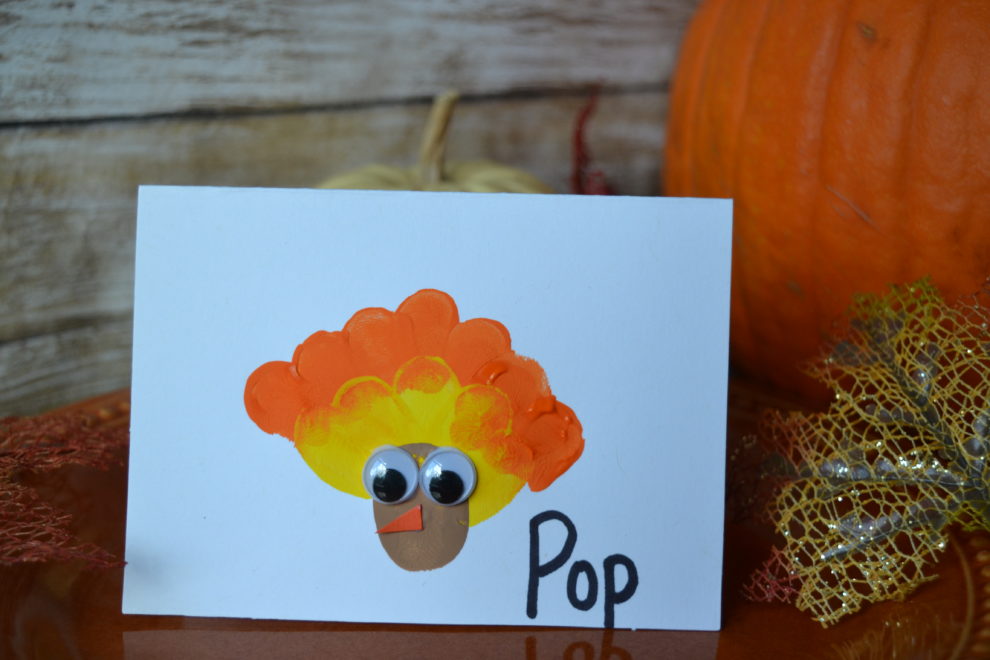 Thanksgiving Thumbprint Place Cards - Stylish Life for Moms