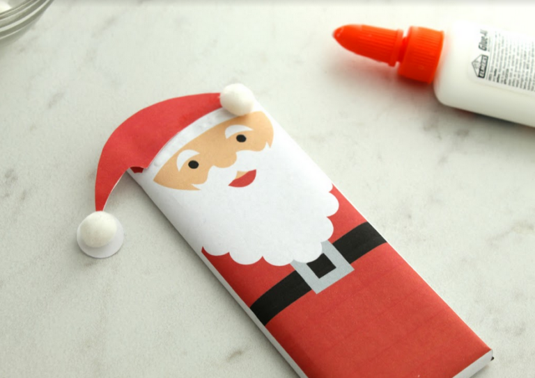 Christmas Candy Bar Wrappers - Stylish Life for Moms