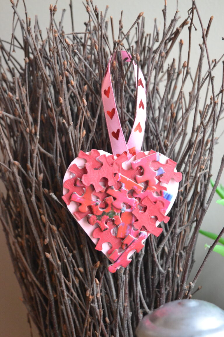 Valentine's Day Heart Puzzle Craft - Stylish Life for Moms