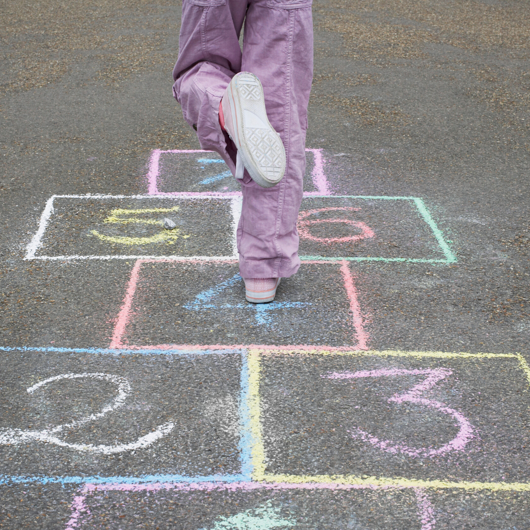 Fun Free Things To Do with Kids - Stylish Life for Moms