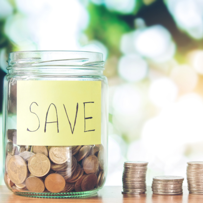 Teaching Kids to Save Money - 5 Tips for Parents - Stylish Life for Moms