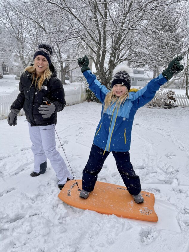 Fun Things To Do on a Snow Day - Stylish Life for Moms
