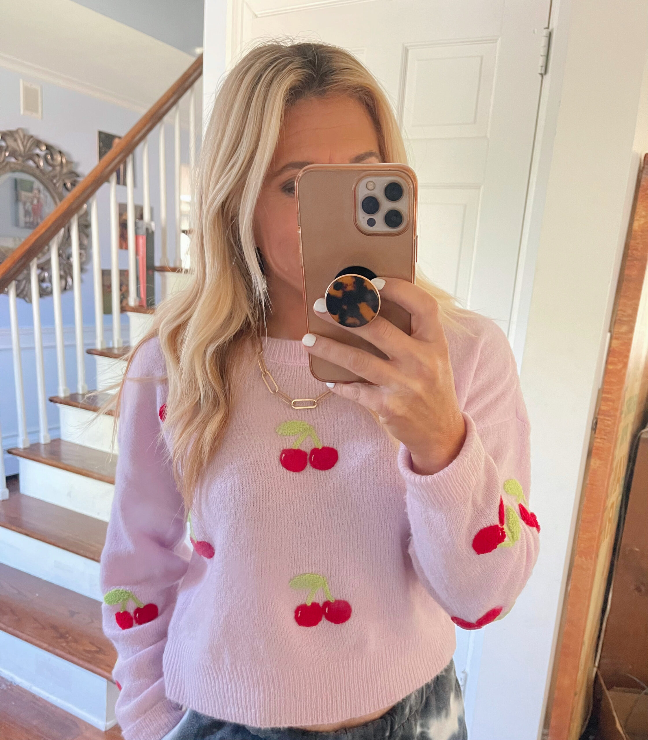 Cherry 🍒 Fashion Finds - Stylish Life for Moms