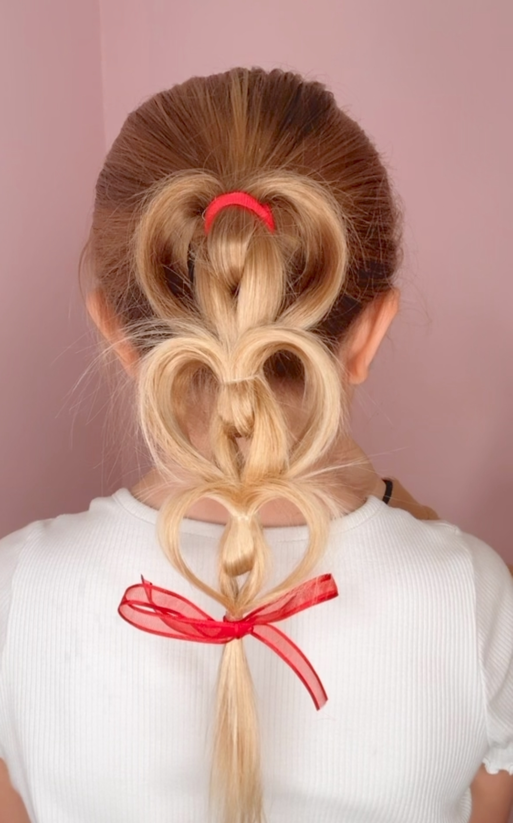Floating Hearts Ponytail for Valentine's Day - Stylish Life for Moms